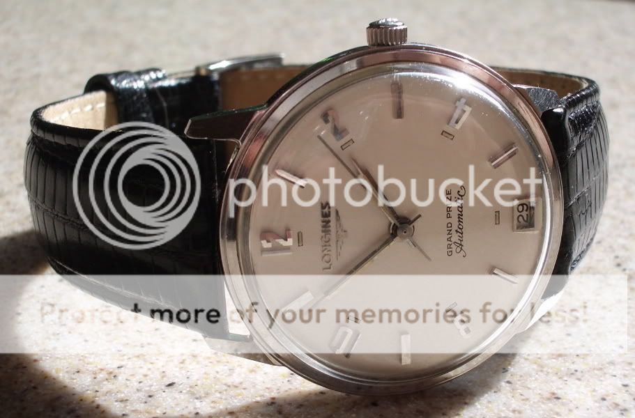 TimeZone : Vintage Watches Archive » Radial flip numerals - what ...