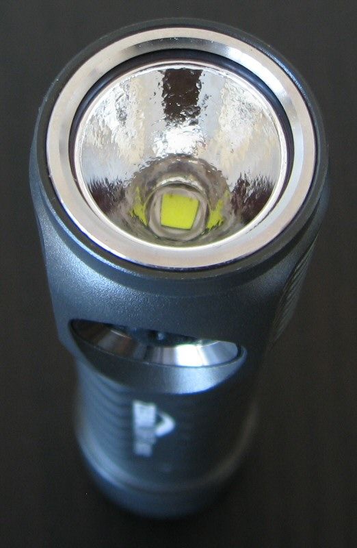 Zebralight SC62 (XM-L2, 1x18650) review: RUNTIMES, BEAMSHOTS, VIDEO and ...