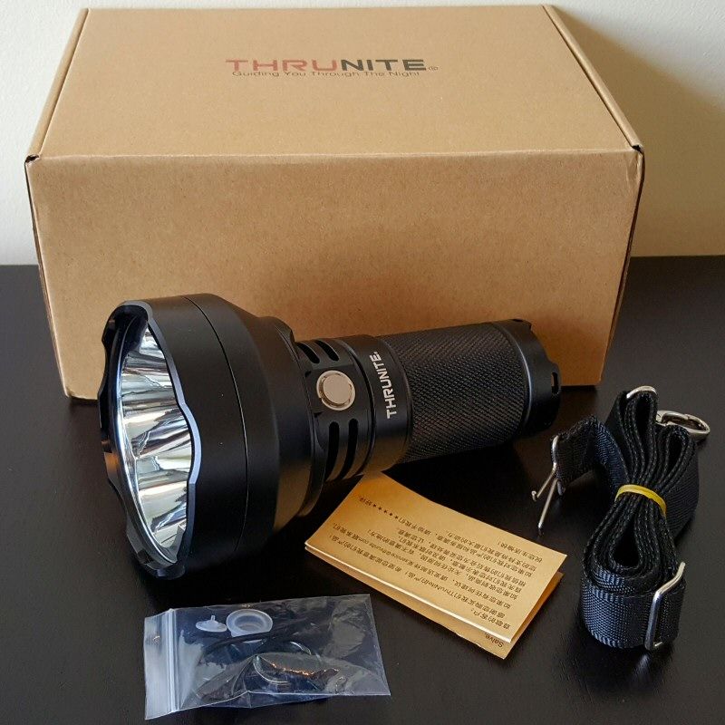 Thrunite TN40 (4xXP-L HI, rechargeable battery pack) Review: BEAMSHOTS ...